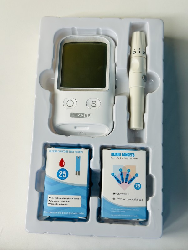 Diabetes Measuring Machine With 25 Test Strips